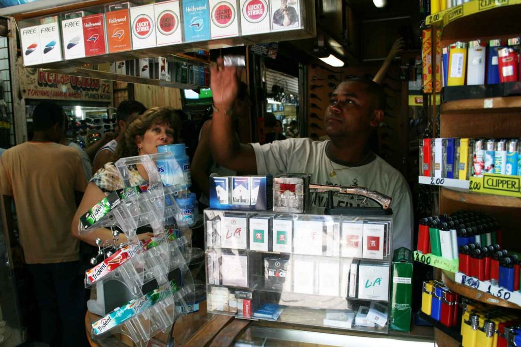 Smoking Rises in Brazil as Vaping Ban Fuels Illegal Market - Tobacco ...